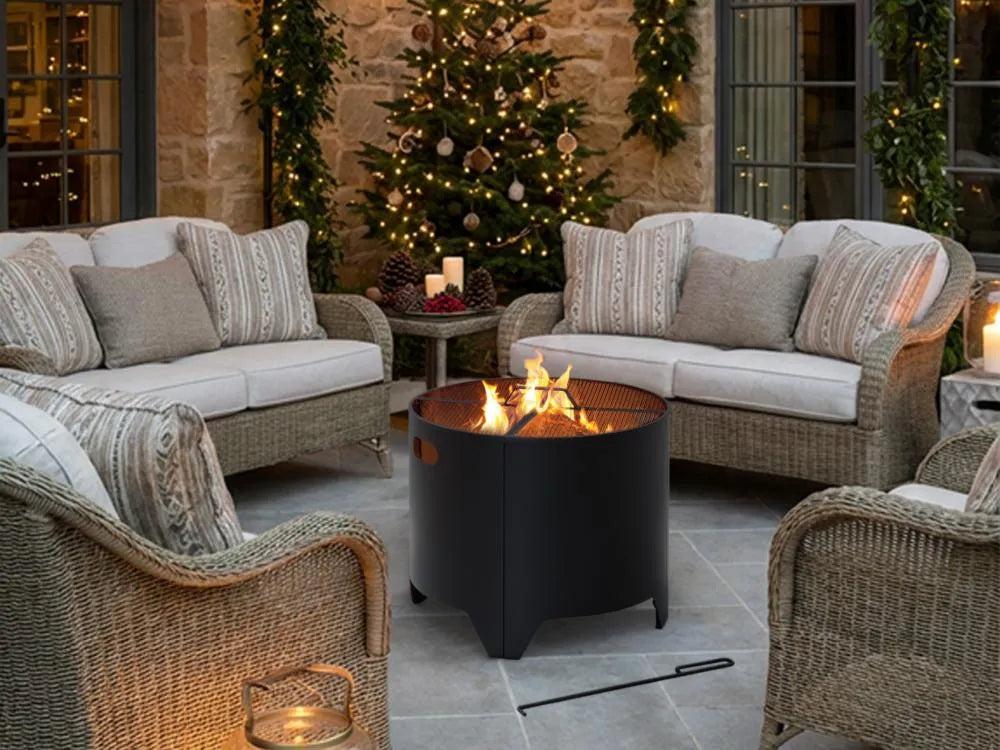 Design a Warm Outdoor Entertaining Space with Fire Pits & Seating ...